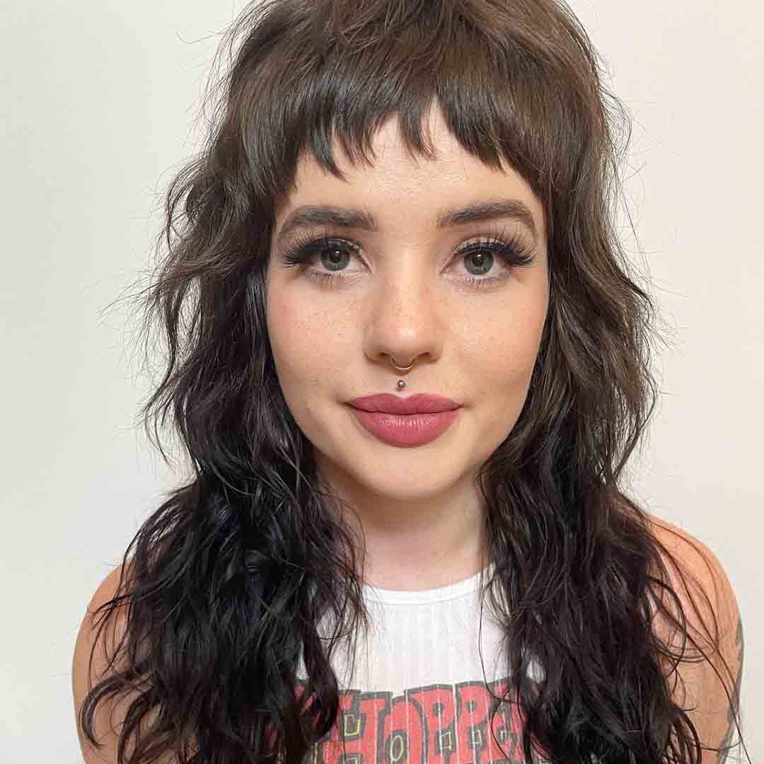 15 Best Shaggy Wolf Cuts With Bangs | HairAide