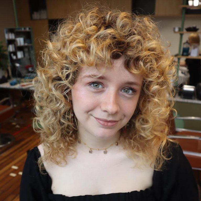 30 Best Curly Wolf Cut Ideas | HairAide