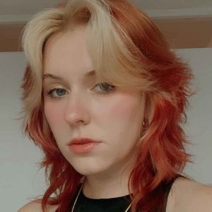 24 Wolf Cuts With Colored Bangs | HairAide