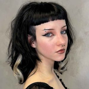 25 Black Wolf Cut Ideas | HairAide