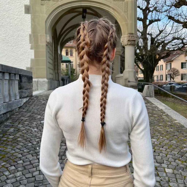 15 Ravishing Hairstyles for Greasy Hair | Hairaide