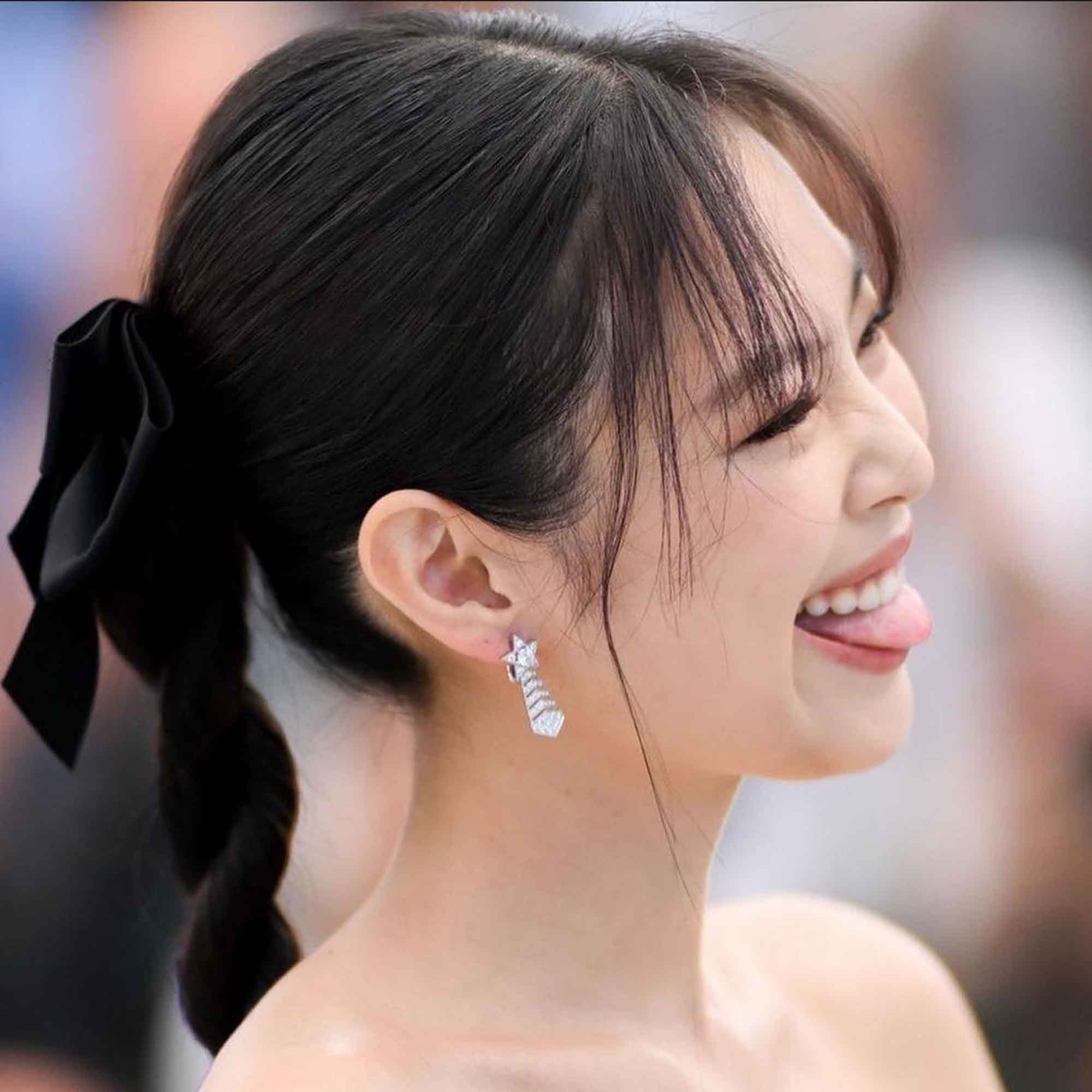 15 Stunning Korean Hairstyles for Women! | HairAide