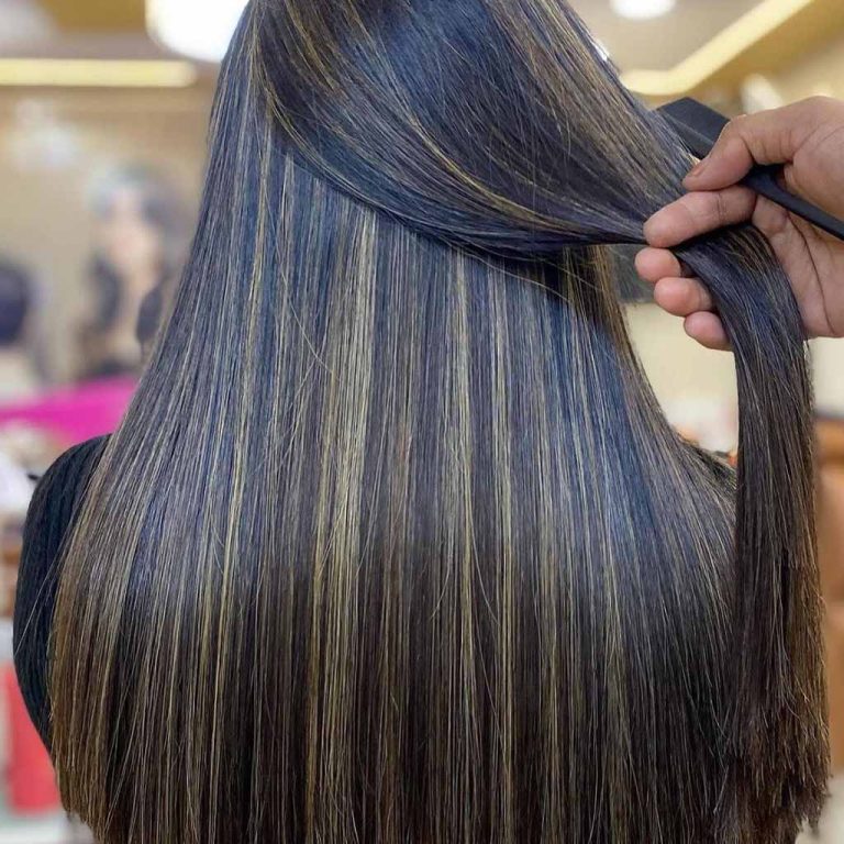 15 Sassy Hairstyles With Streaky Highlights | HairAide