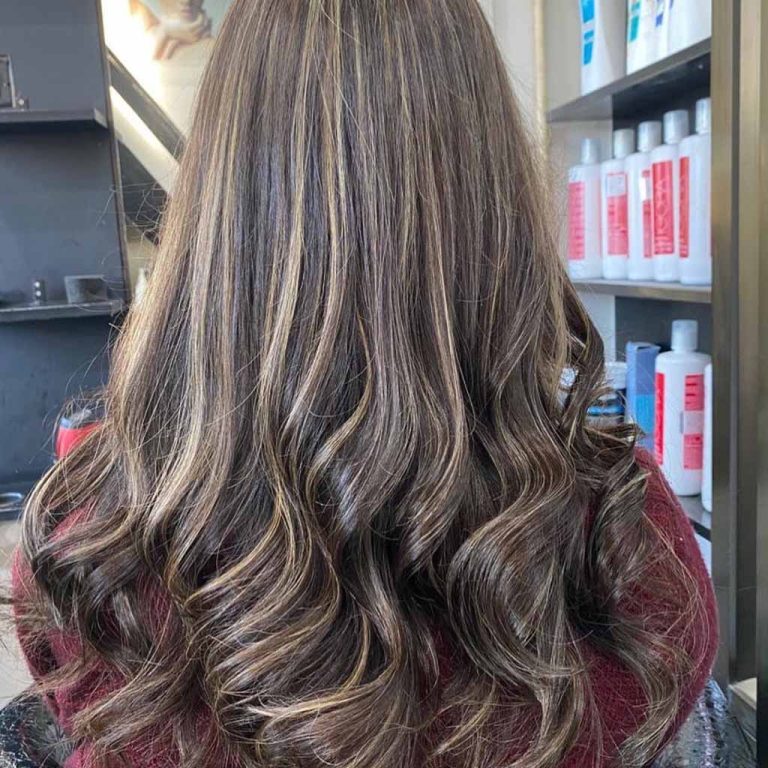 15 Sassy Hairstyles With Streaky Highlights | HairAide