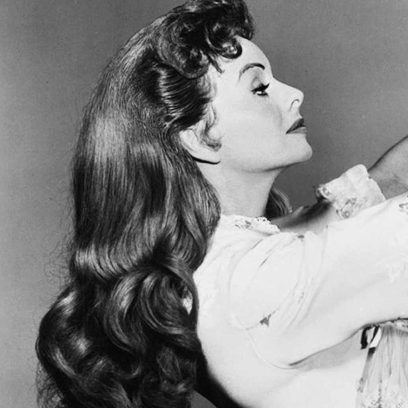 25 Classic Vintage Hairstyles to Go Retro! | HairAide