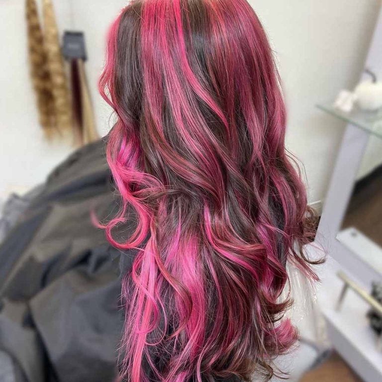 20 Stylish Hairstyles With Chunky Highlights | HairAide