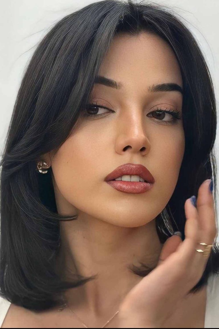 20 Beautiful Butterfly Haircut Ideas | HairAide