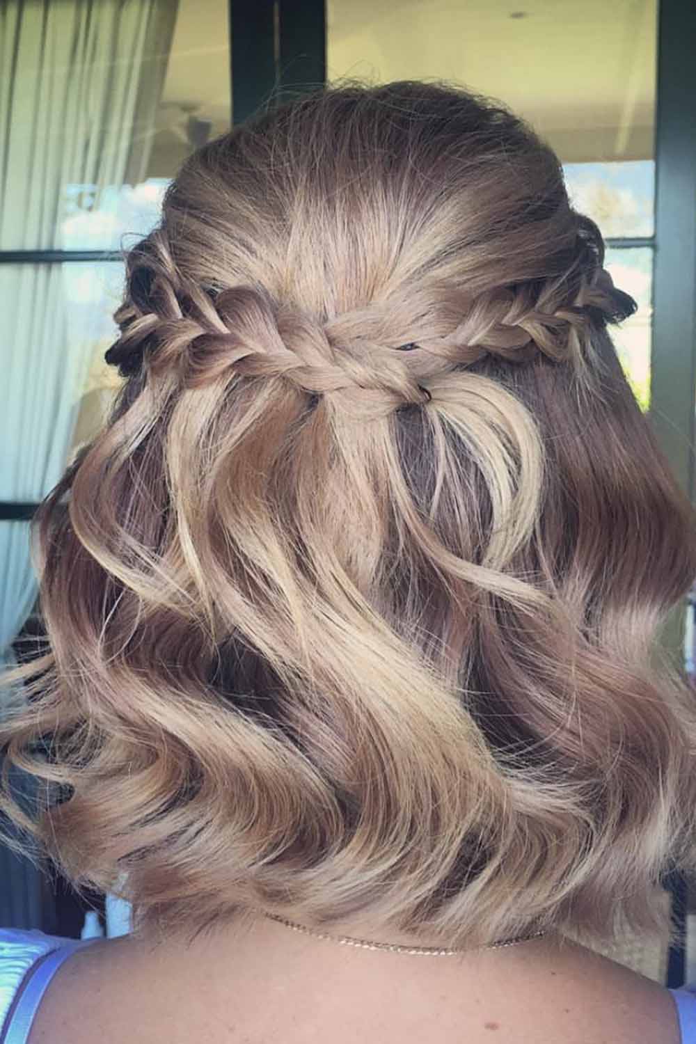 15 Short Hair Updos - hairaide.com