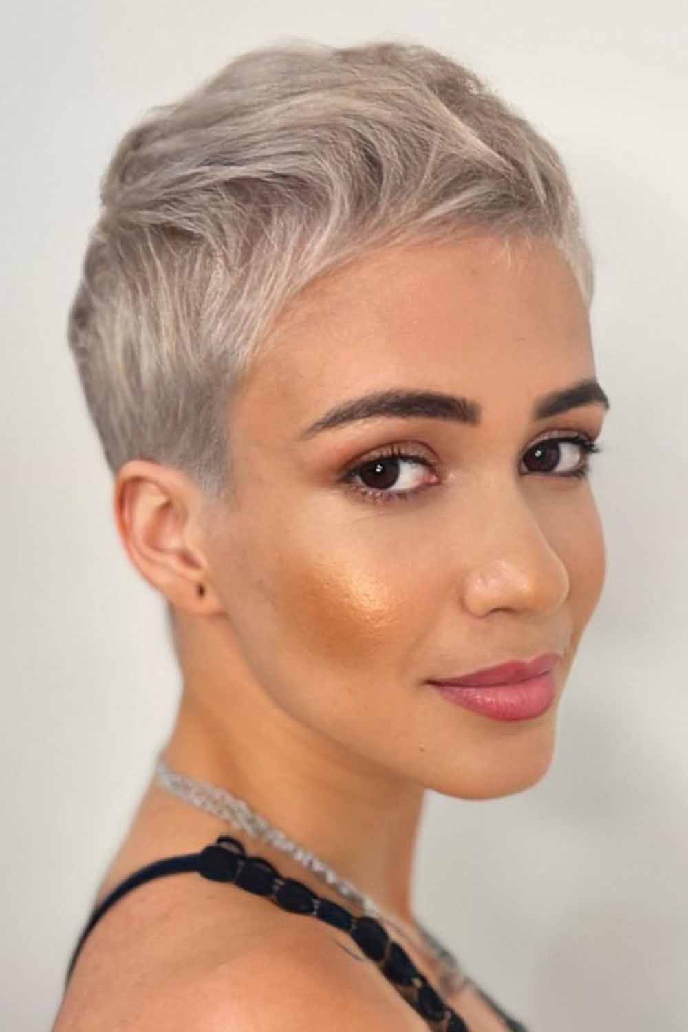 15 Edgy Short Haircuts | HairAide