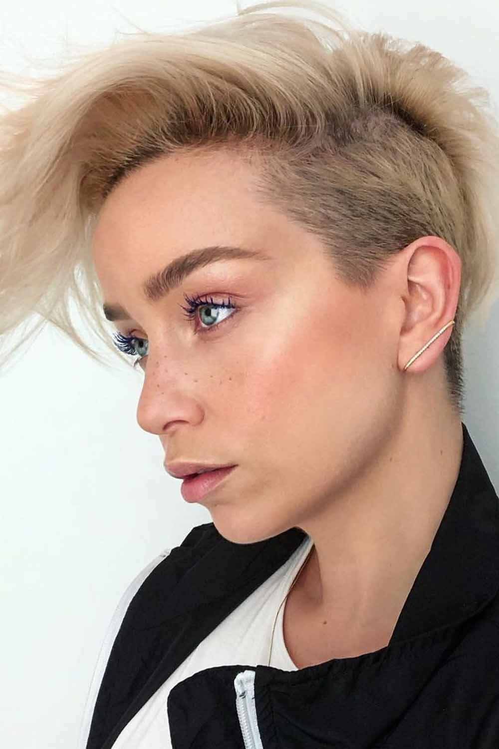 15 Iconic Rocker Hairstyles