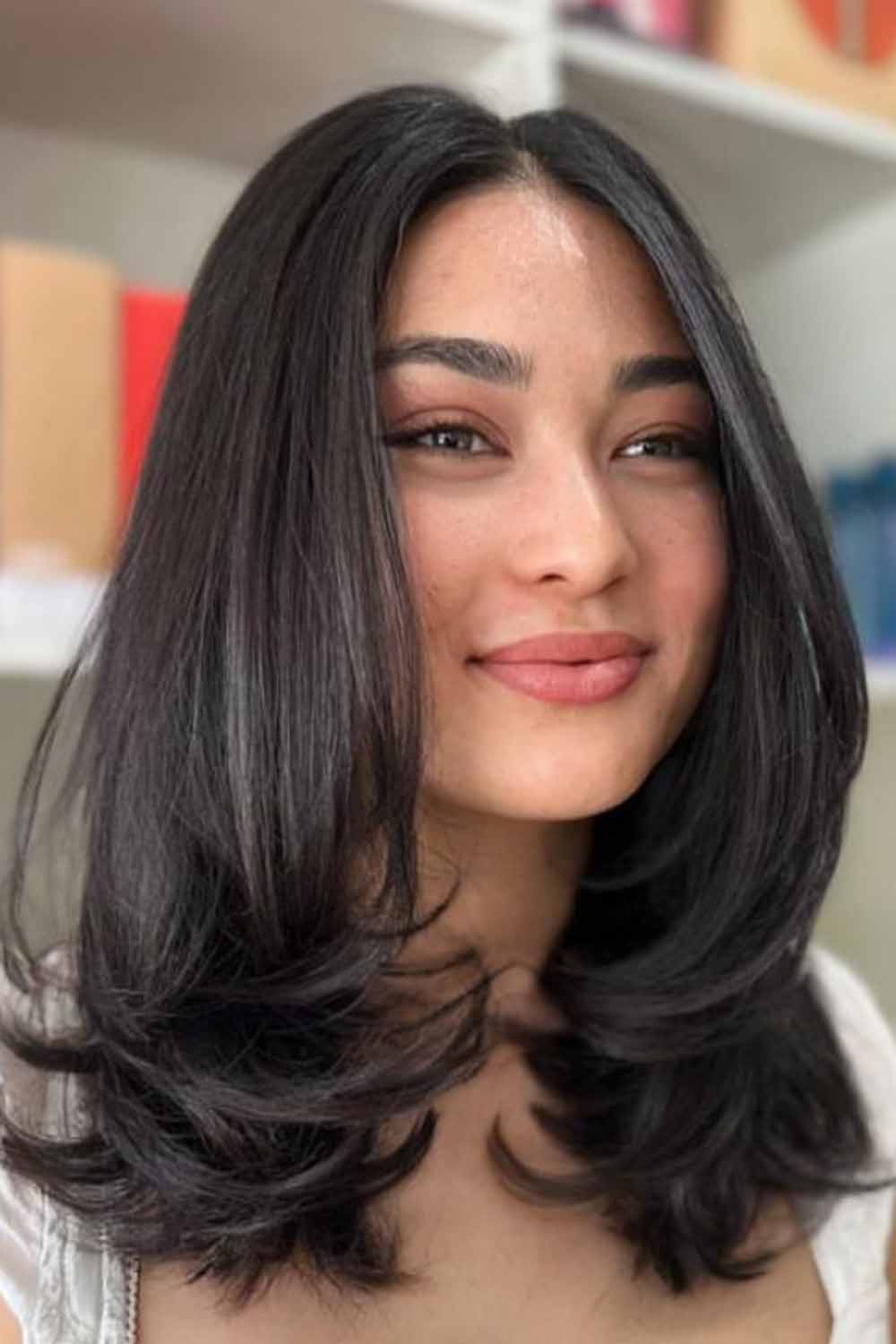 15 Fashionable Blowout Hairstyles for Women | HairAide