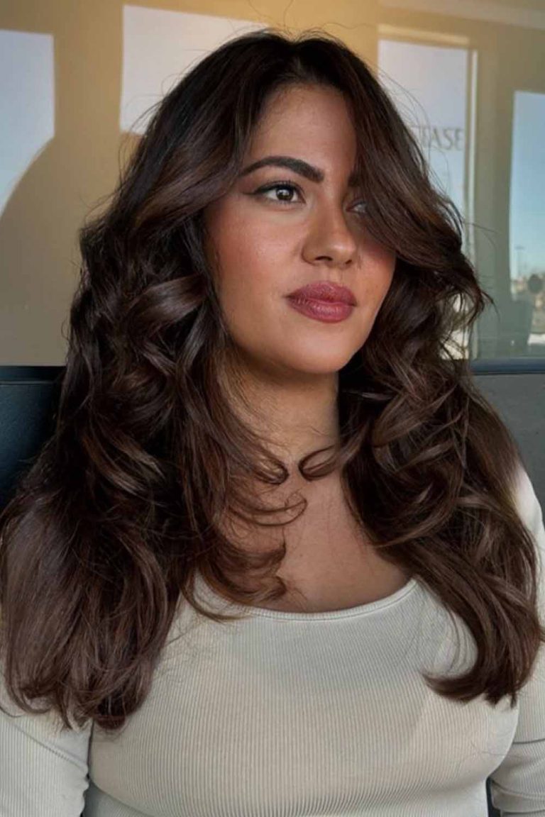 15 Fashionable Blowout Hairstyles for Women | HairAide