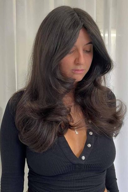 15 Fashionable Blowout Hairstyles for Women | HairAide