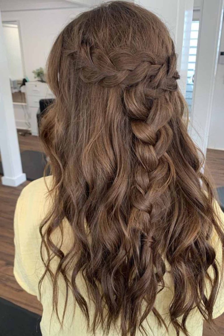 15 Flattering Hairstyles for Brunettes | HairAide
